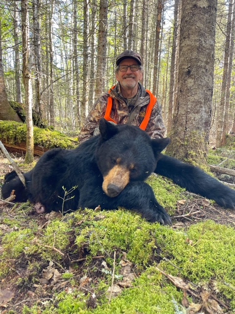 Richard Labbé Ours 2022 | La pourvoirie de la Seigneurie du Lac Métis